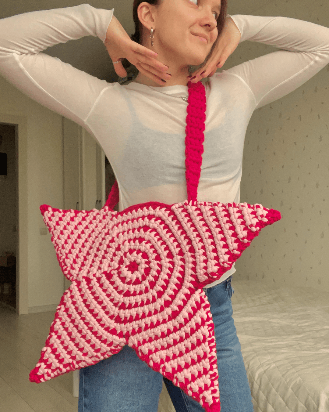 Beginner Crochet Bag Pattern Star Tote by devout hand