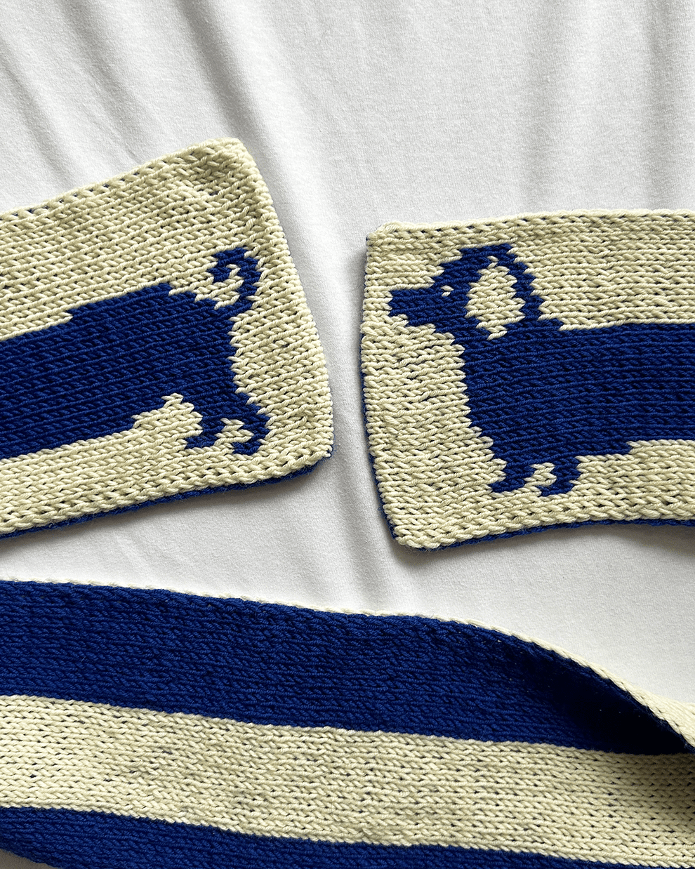 Scarf Knitting Pattern Sausage Dog by devout hand